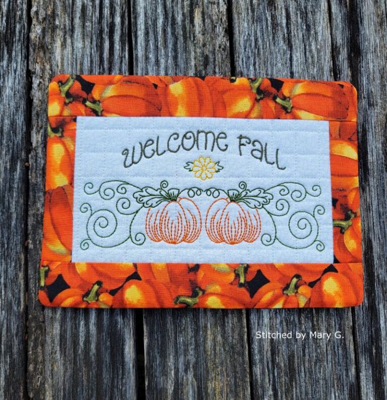 Welcome Fall Mug Rug (two sizes) · Oma’s Place Machine Embroidery Designs