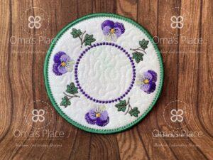 Pansy Candle Mat (5×7) · Oma’s Place Machine Embroidery Designs